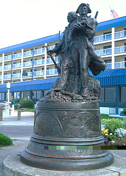 End of the Lewis and Clark Trail Bronze Statue of Meriwether Lewis and ...